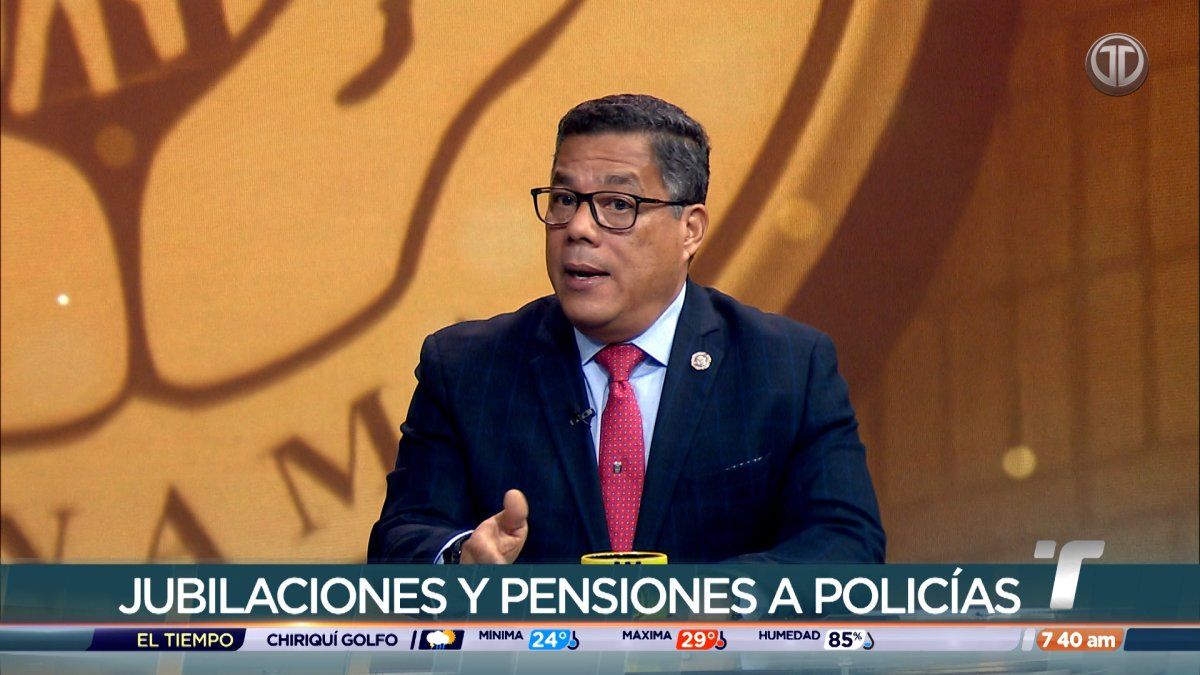 Conapol explica ley que establece las jubilaciones especiales