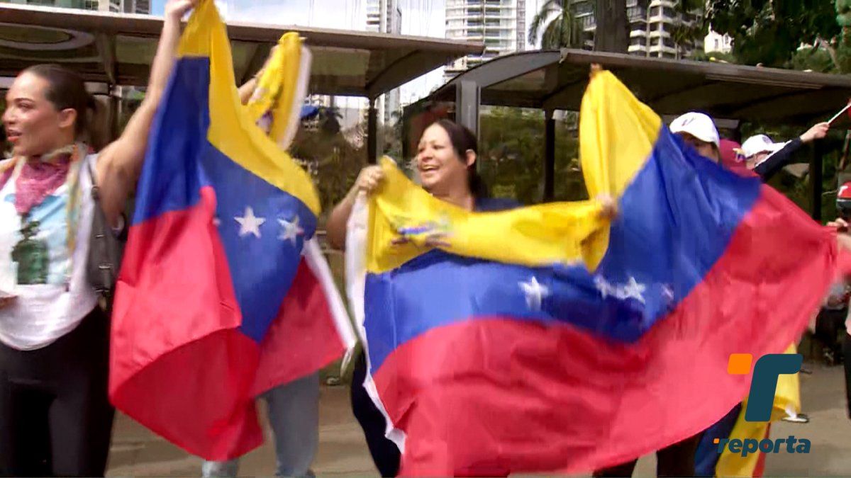 Venezuela es libre, diáspora venezolana en Panamá celebra captura de ...