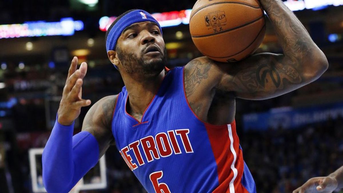 Rockets contratan a Josh Smith