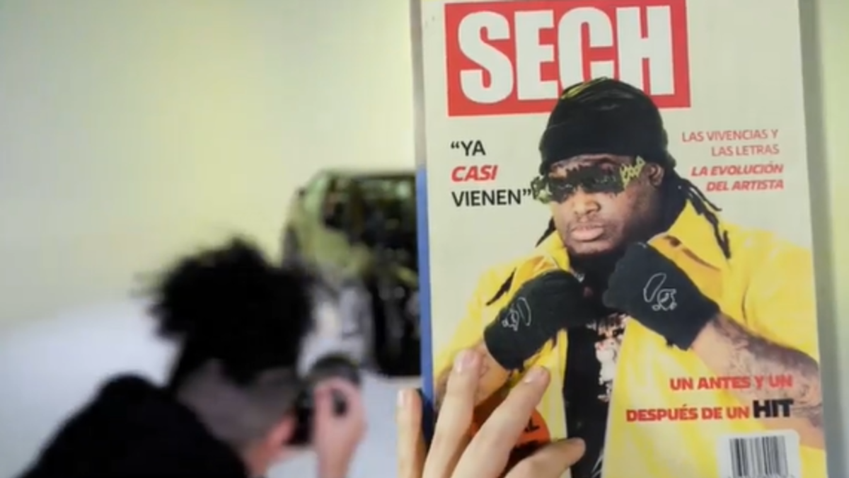 Sech va a lanzar Foto en Panty en remix ¿Con quién será?