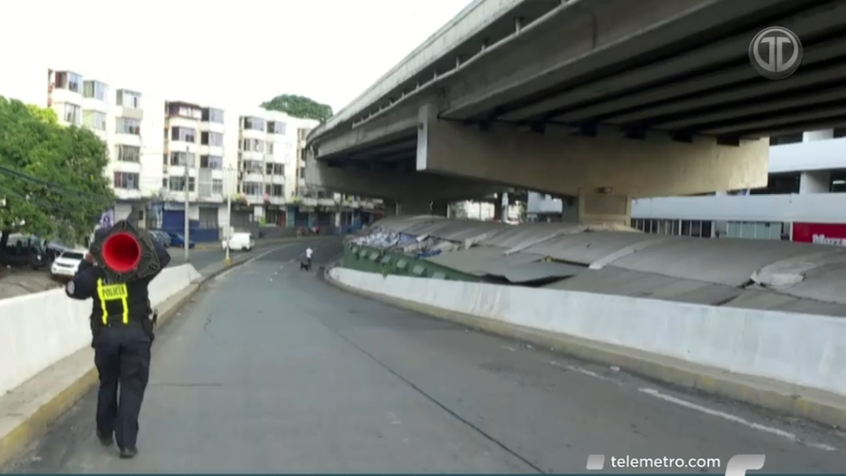 Cierran viaducto del puente 3 de noviembre, cerca de la 5 de mayo, MOP ...