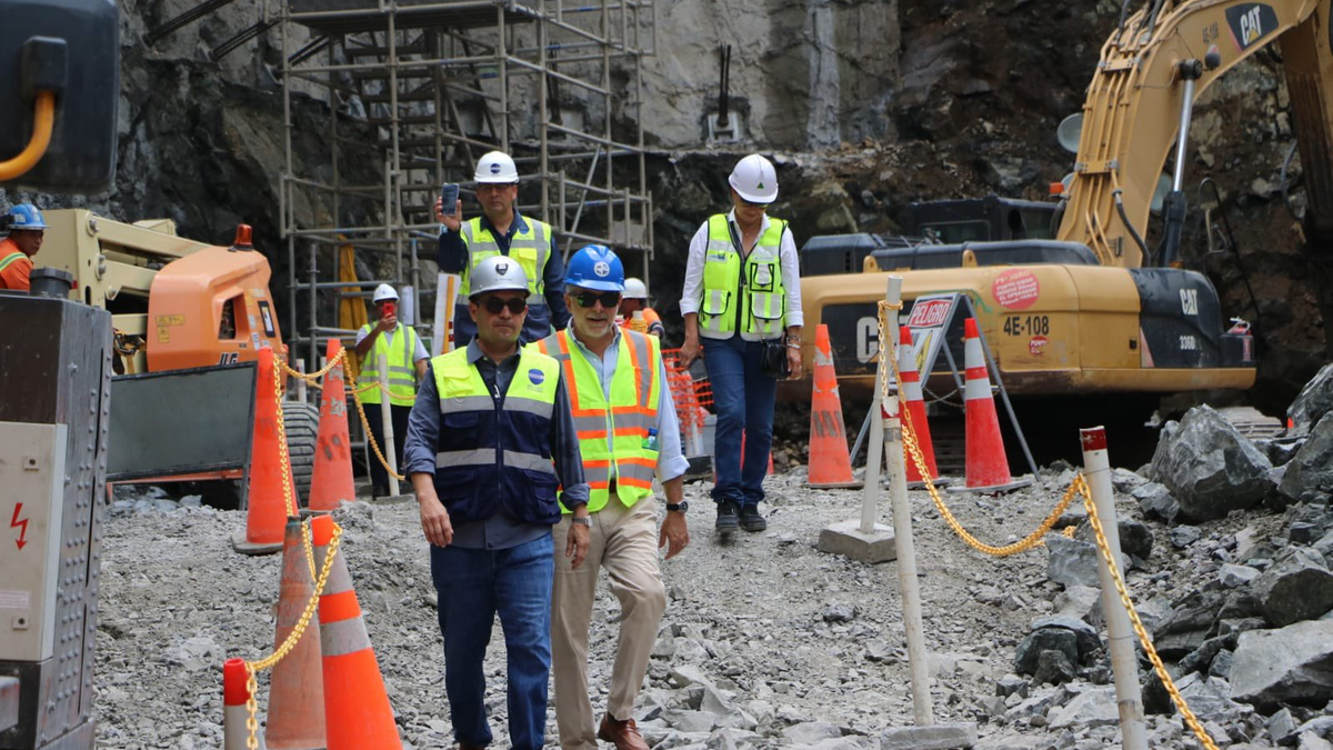 La Línea 3 del Metro alcanza un avance del 56%