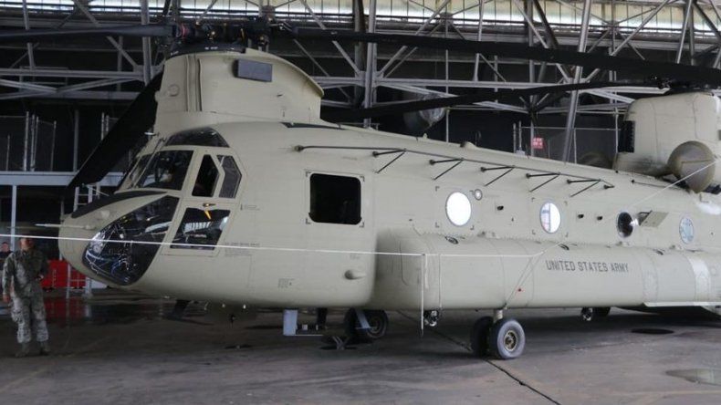 Exhiben helicópteros del Senan y del Ejército de EEUU