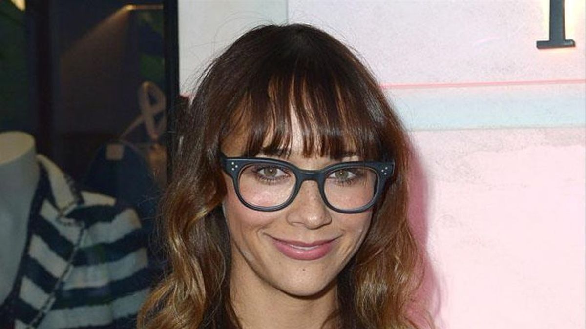 Rashida Jones fue atacada por el chimpancé de Michael Jackson