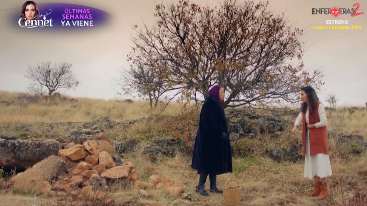 HERCAI | Azize busca desesperada a Reyyan para comprobar que está bien