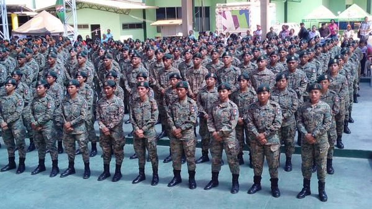 Senafront aumenta pie de fuerza, gradúa a 259 agentes