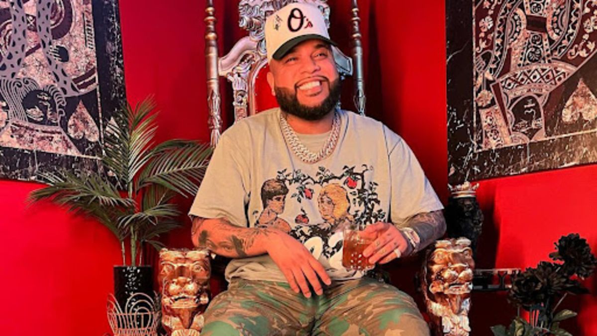 Dímelo Flow comenta cómo nace su exitoso tema Que Me Contas