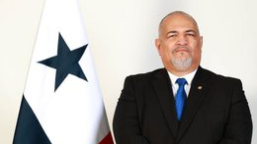 Subcontralor general Eli Felipe Cabezas renuncia a su cargo