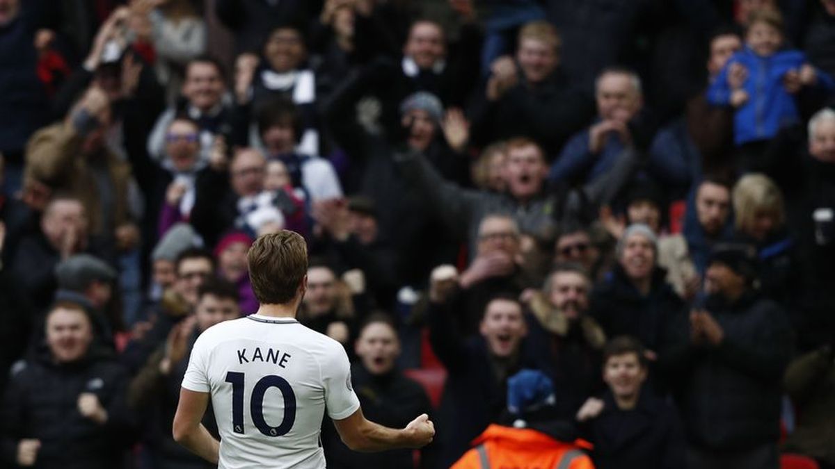 Tottenham abre el Boxing Day con goleada y un Kane de récord