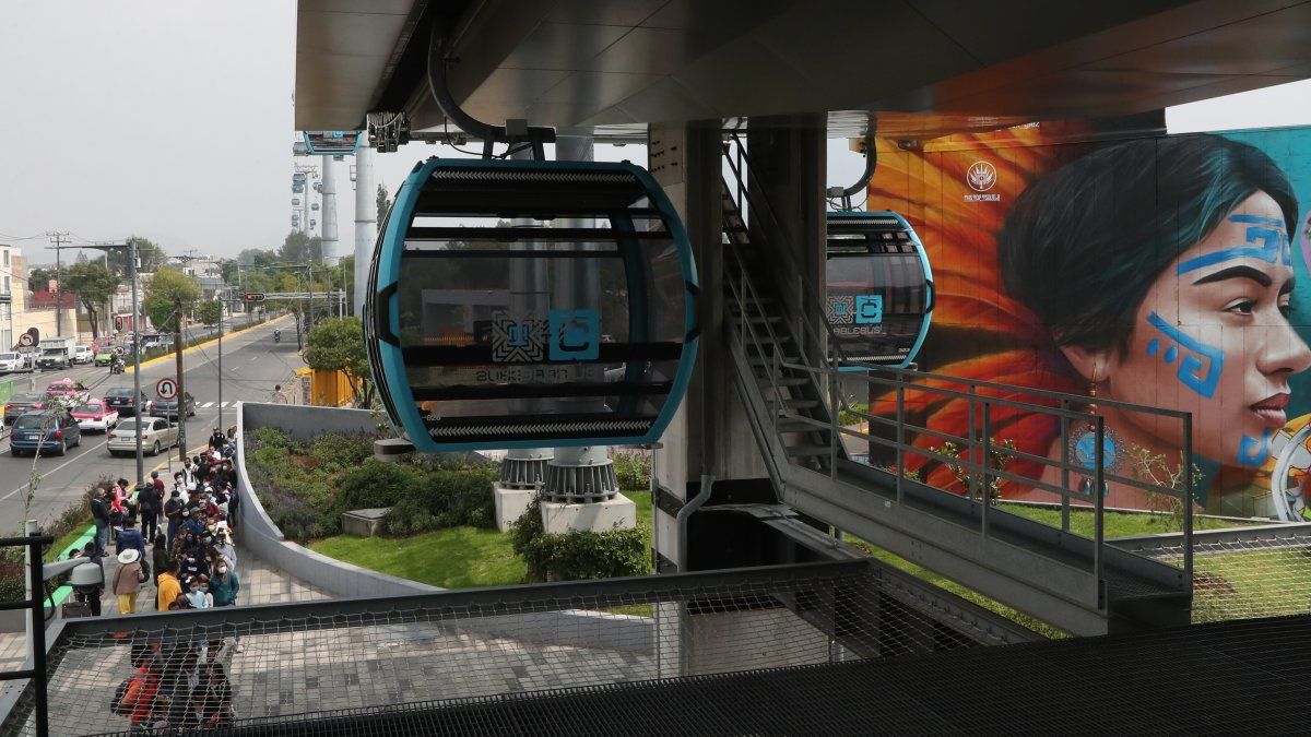Ciudad de México abre su primer teleférico en una zona densamente poblada