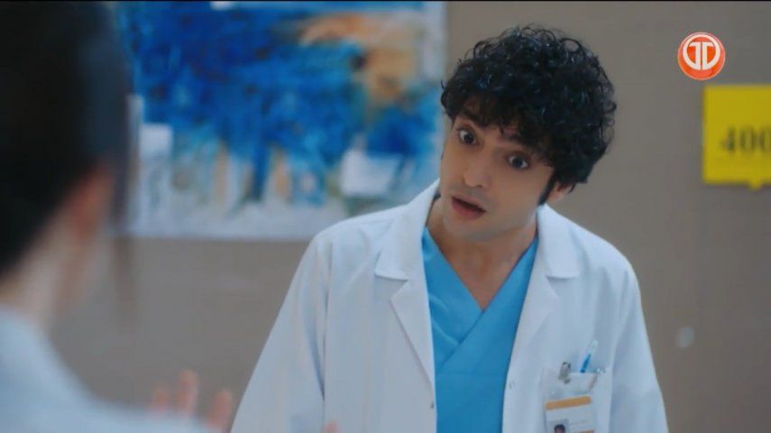 Ali trata de tener un acercamiento con Nazli