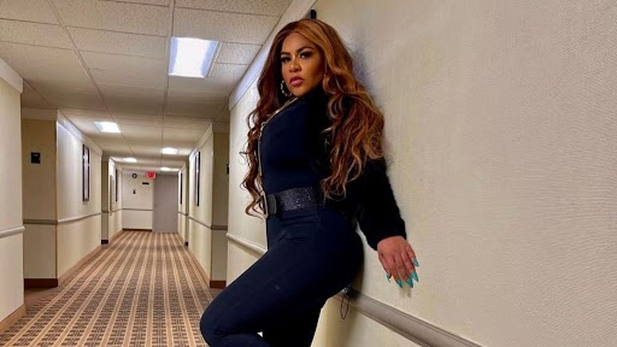 ¿Qué es de la vida de Demphra?