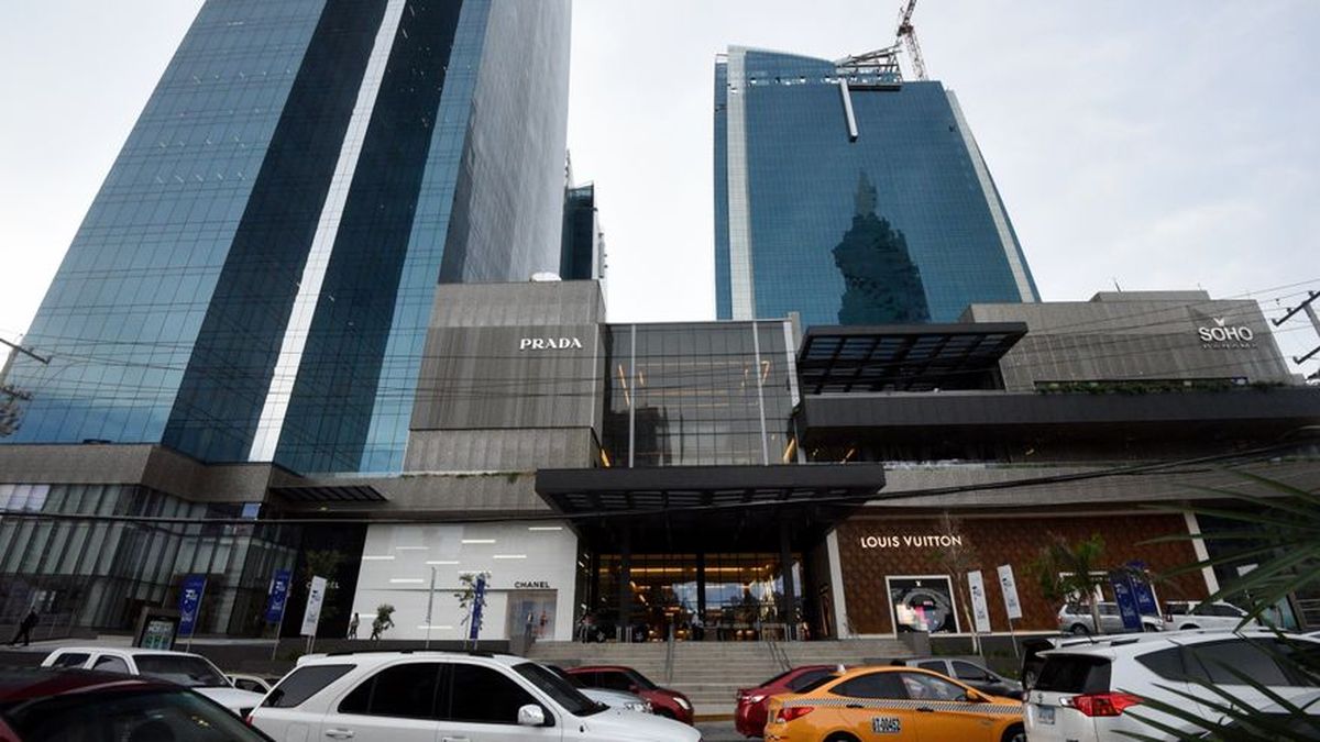 OFAC publica licencia para facilitar la venta de Soho Mall