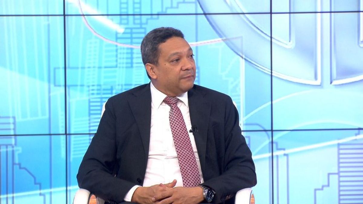 Dino Mon propone una gestión privada en la CSS