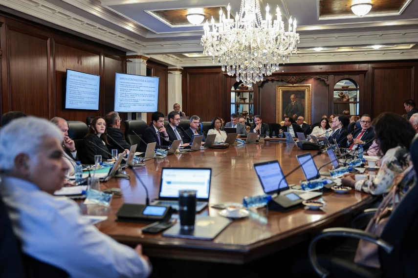 Consejo de Gabinete aprueba reducción del área de la Zona Franca ...