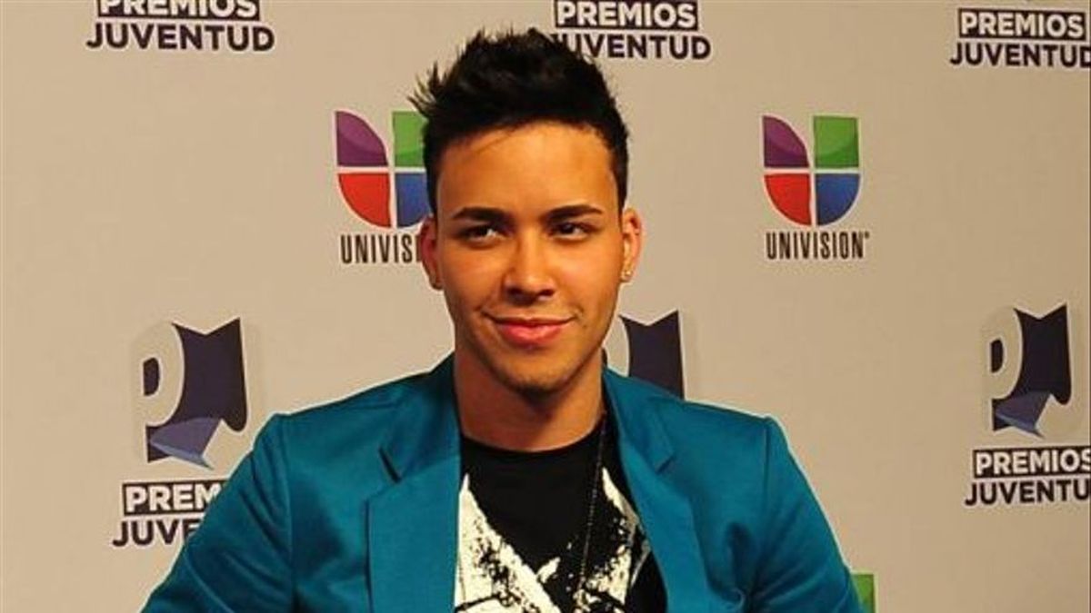 Prince Royce Y Su Hermano