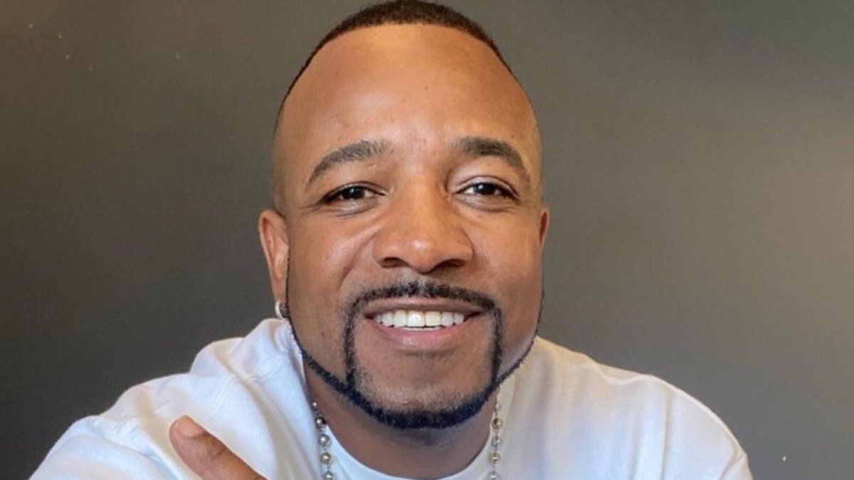 Aldo Ranks revela imágenes de la filmación de videoclip de nueva producción