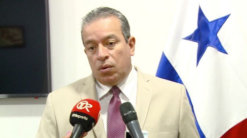 Samuel Rivera deja el cargo como director del Inadeh