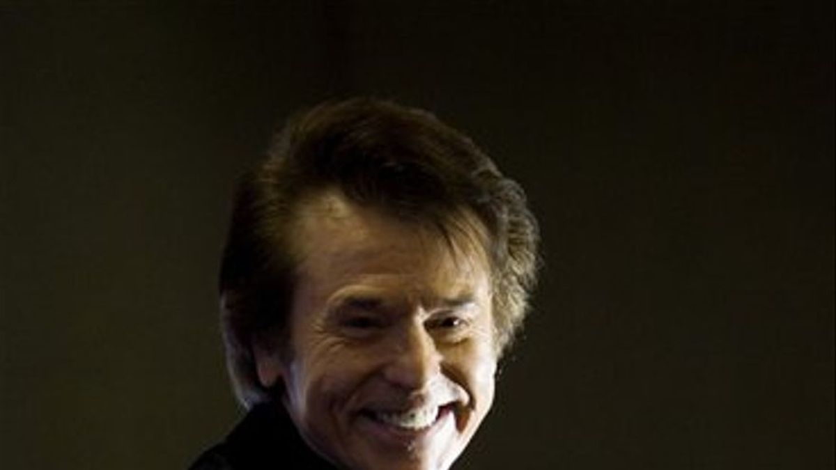 Raphael sigue siendo aquel 50 años después