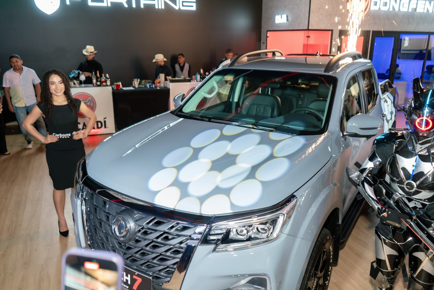 Carbone Motors inaugura sucursales en David y Santiago con el lanzamiento del pick-up Rich 7
