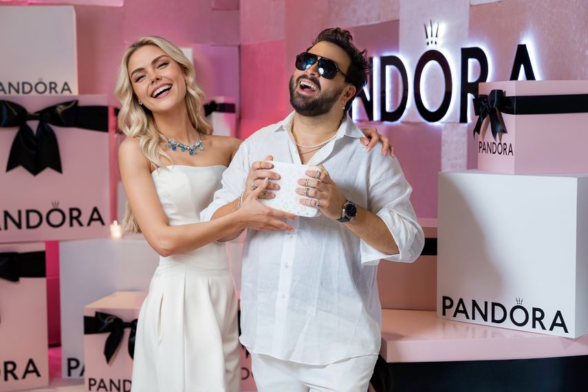 Pandora llevó a influencers a Tailandia, con Gio Alemán representando a ...