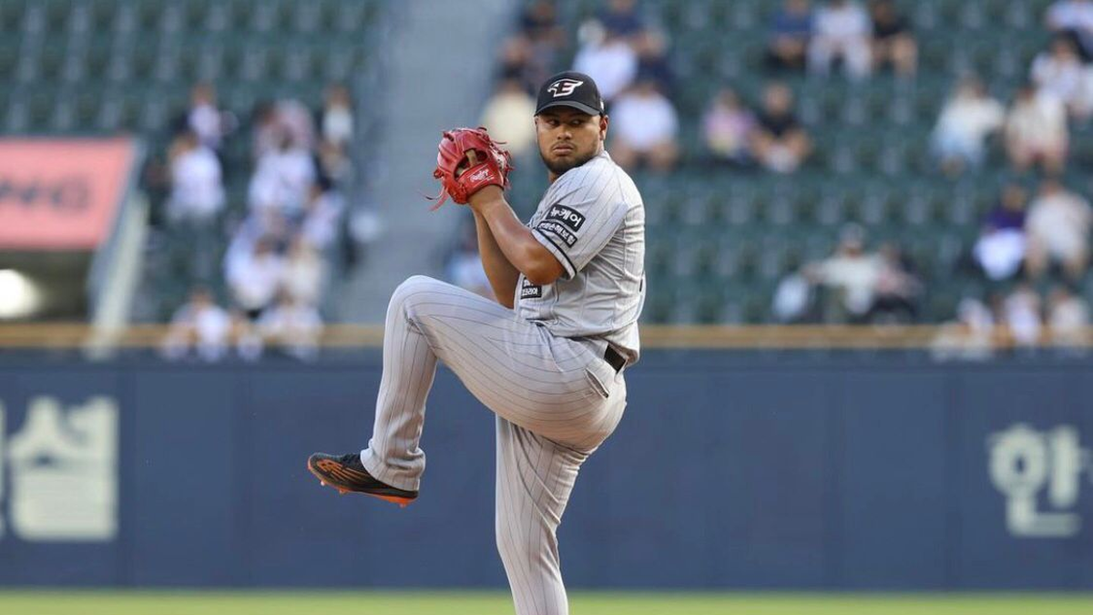 Jaime Barría logró su primer triunfo en Corea con los Hanwha Eagles