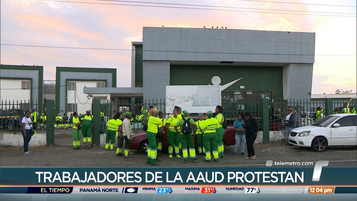 Trabajadores de la AAUD siguen en paro por contratación de empresas ...
