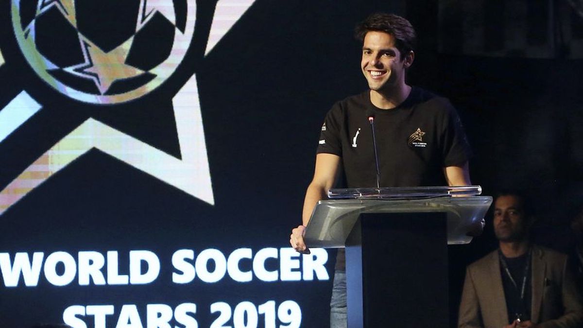 Kaka llama a Neymar a seguir en el PSG