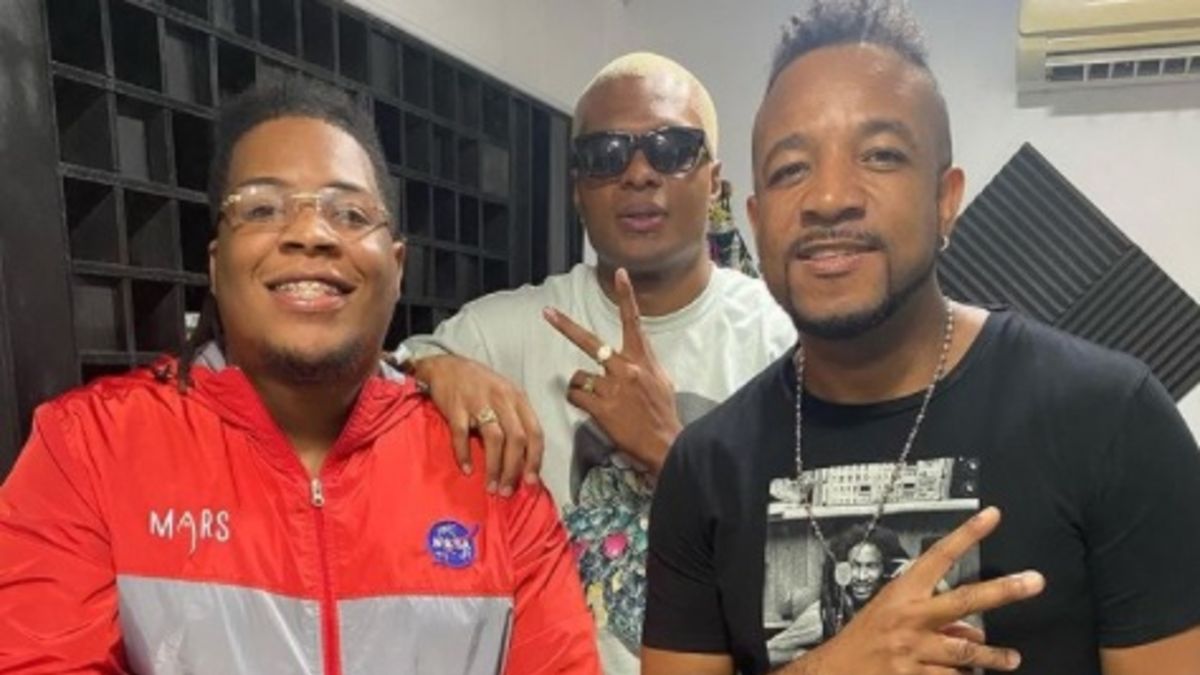 Aldo Ranks revela que viene Algo de fuego junto a Chamaco