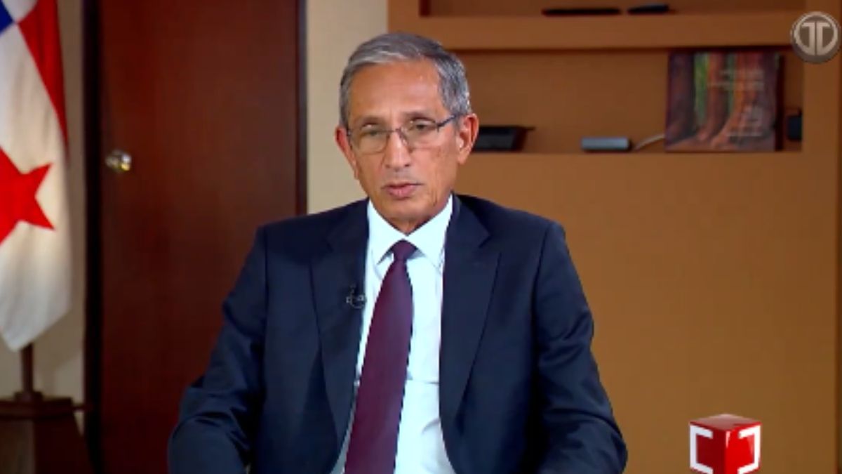 Ministro Jované anuncia presupuesto de $364 millones para el MIVIOT en 2025