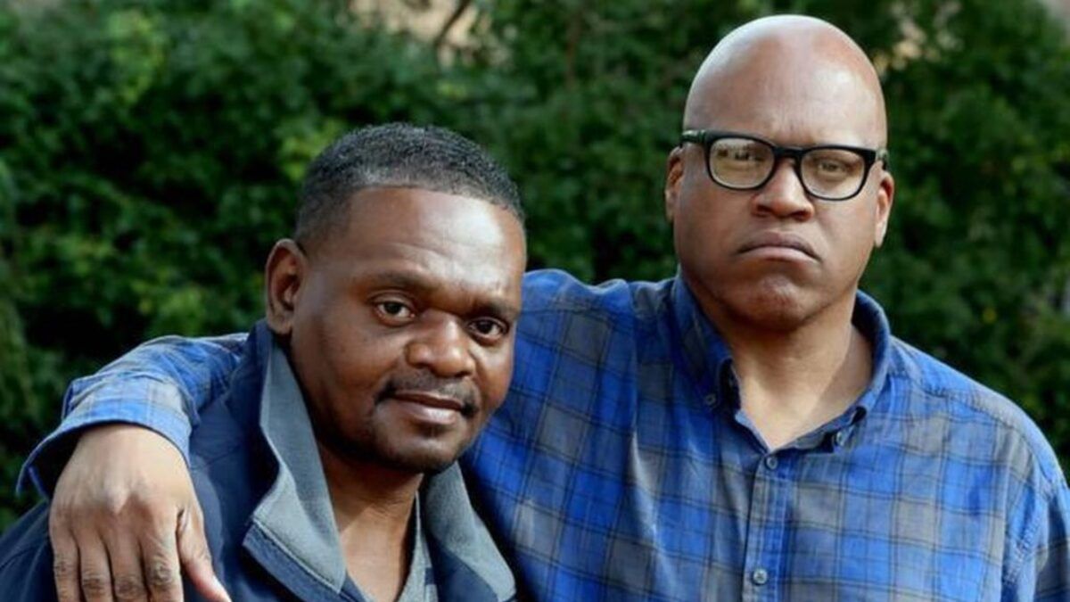 Compensación récord en EE. UU. para dos hermanos negros encarcelados ...