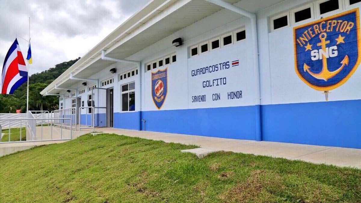 Costa Rica inaugura estación de guardacostas en el Pacífico donada por EEUU