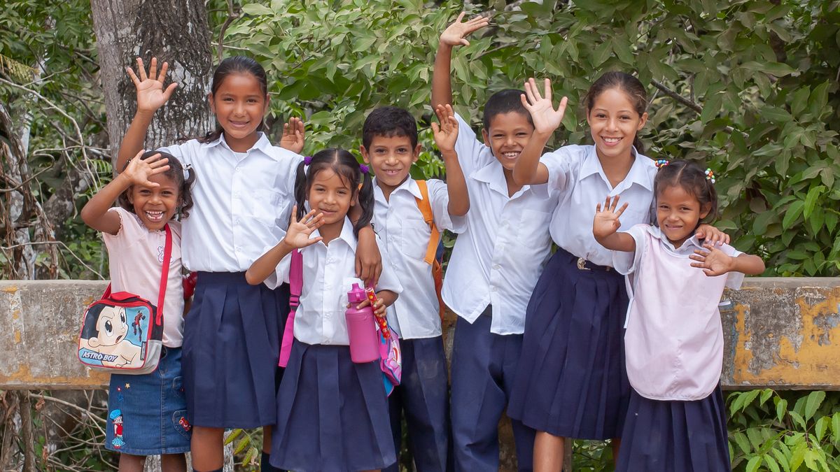 ¡Feliz Día del Estudiante! Honrando el legado estudiantil en Panamá