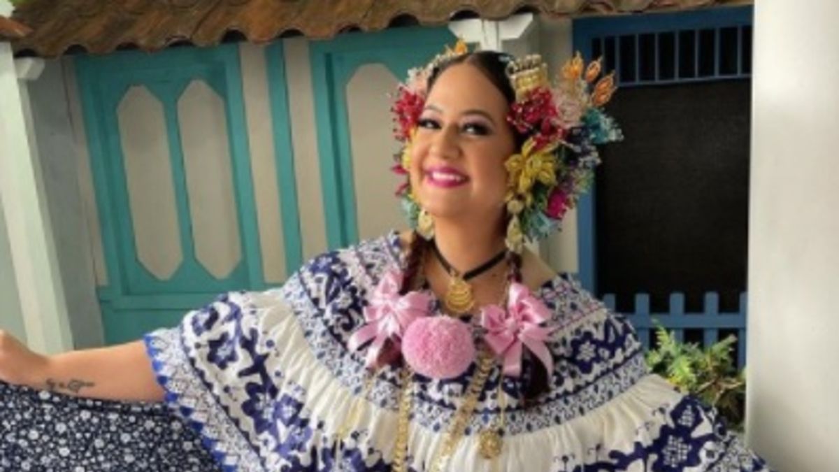 Kathy Phillips no cabe en el pellejo tras empollerarse por primera vez