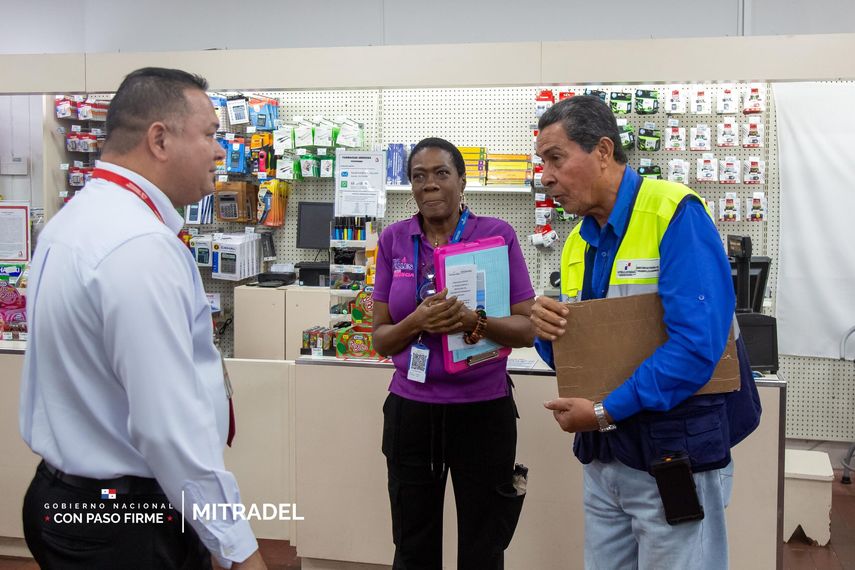 MITRADEL recuerda que el pago es del 150% a quienes trabajen el 3, 5 ...