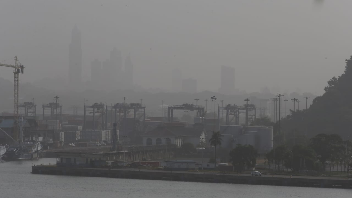 Emiten aviso de vigilancia por micropartículas de polvo del Sahara en Panamá