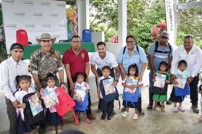Cobre Panamá apoya a más de 2,500 estudiantes de Colón y Coclé con el ...