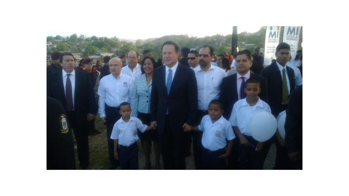 Varela llega a la Escuela Nuevo Progreso para el acto formal de inicio ...