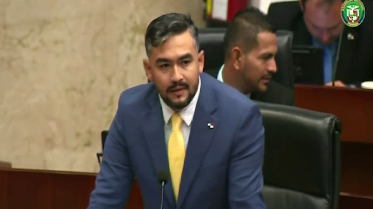 Diputado Luis Duke presenta anteproyecto que busca eliminar un punto de ...