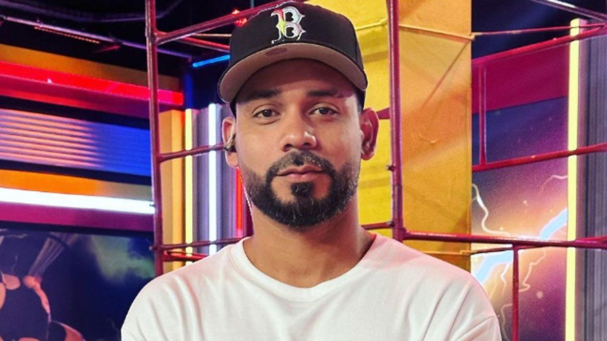 Daniel Domínguez sufre robo de su carro