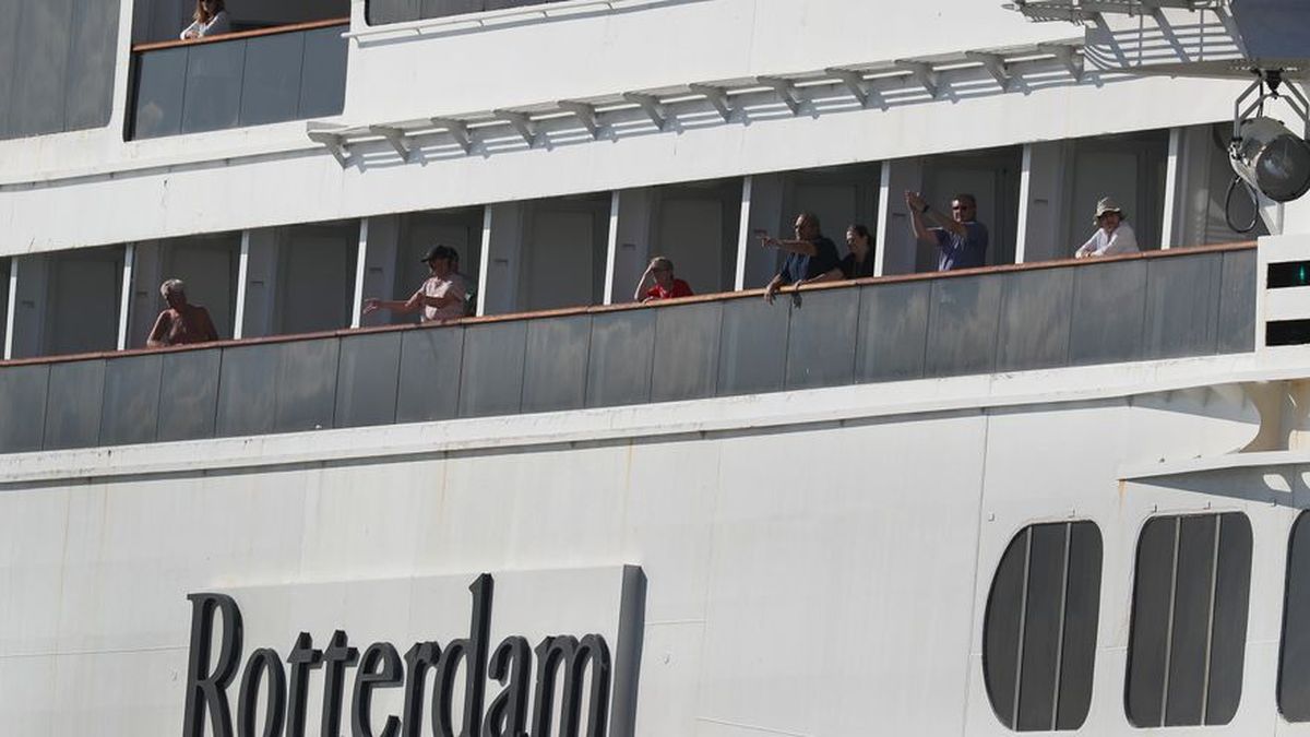 Un argentino a bordo del Rotterdam presenta habeas corpus para volver a ...