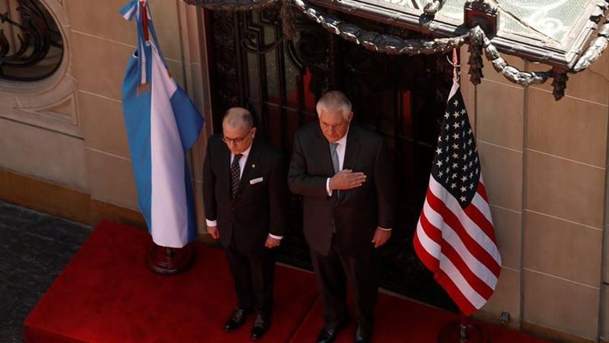 El secretario de Estado de EEUU homenajea a prócer San Martín en Buenos ...