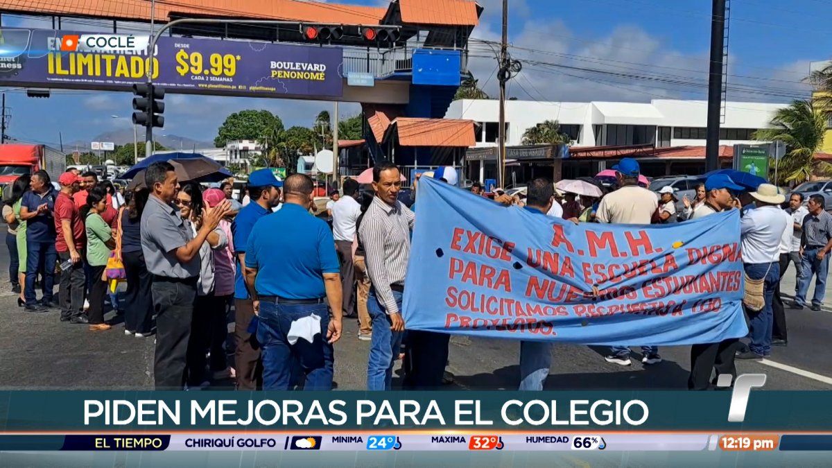 Docentes del Colegio Ángel María Herrera en paro ante proyectos inconclusos