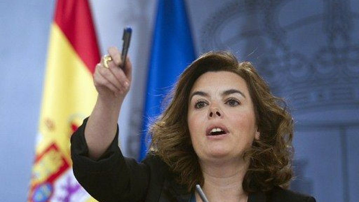 Santamaría recibe el aval de Merkel a las reformas y ajustes en España