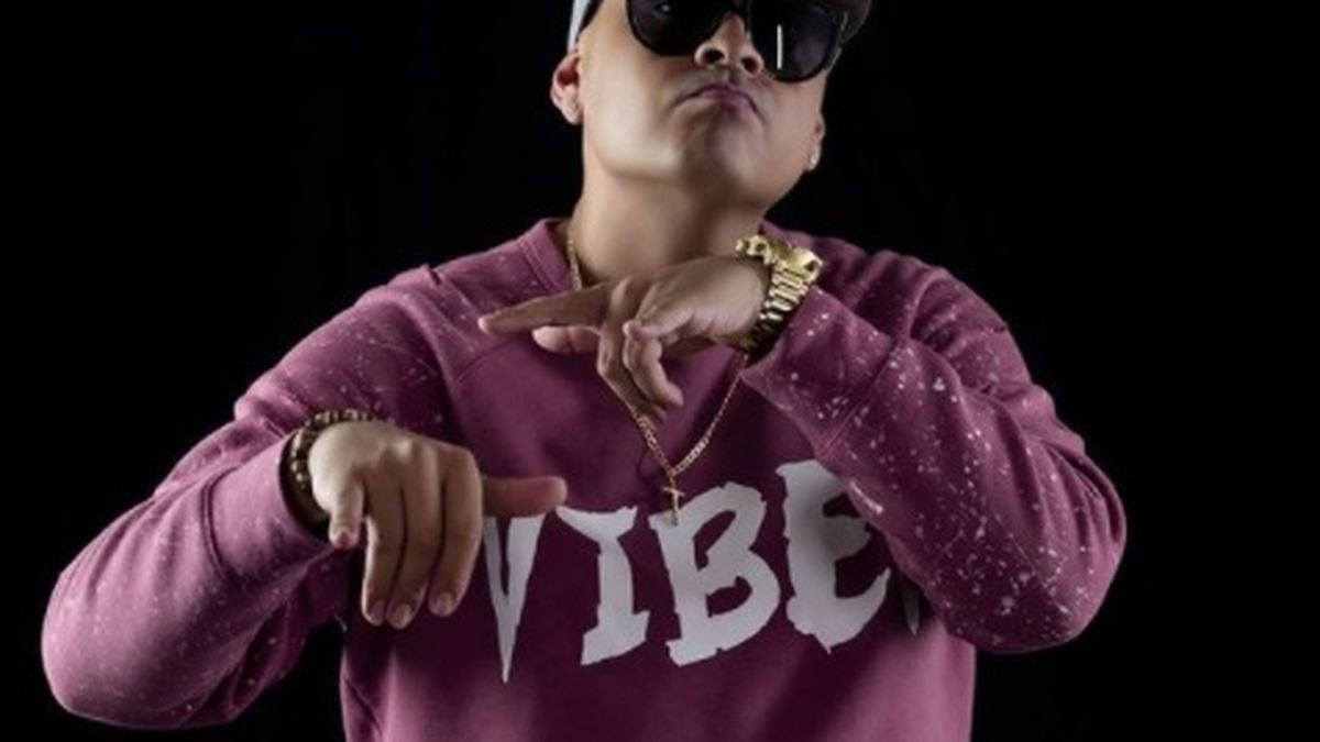 Real Phantom lanza Bobolón, dedicada a artistas de Puerto Rico que le ...