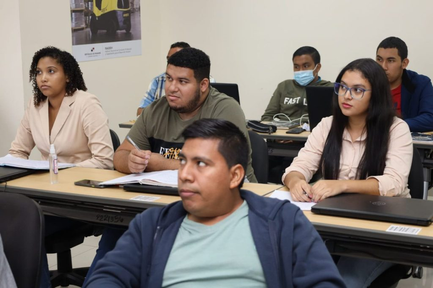 INADEH anuncia los cursos presenciales en Panamá Oeste