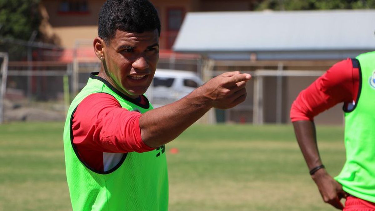 Justin Simons sancionado con dos partidos en el Premundial Sub-20