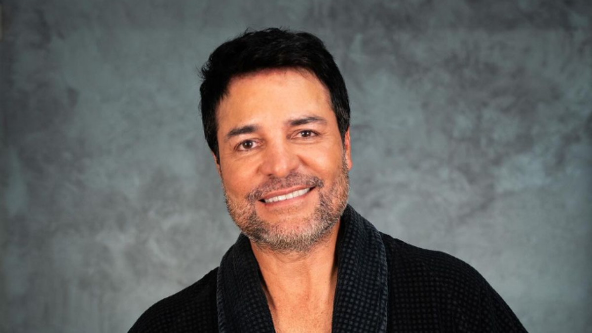 Premio Lo Nuestro 2024: Chayanne arranca suspiros con su regreso