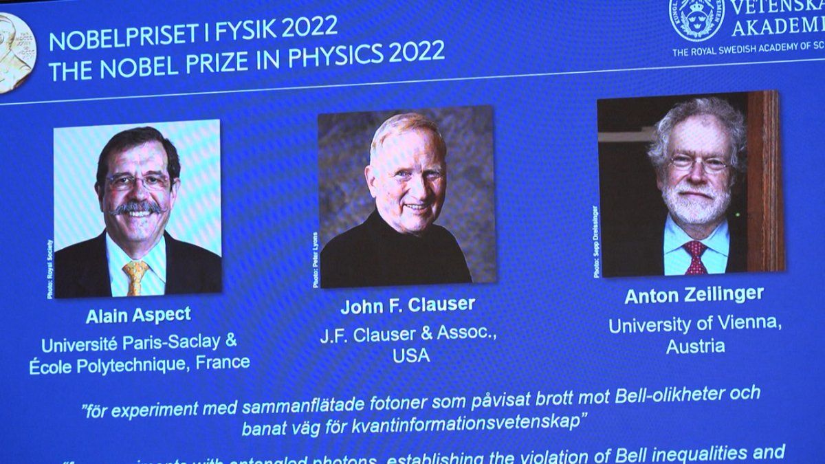 Premio Nobel de Física para tres científicos por descubrimientos en mecánica cuántica