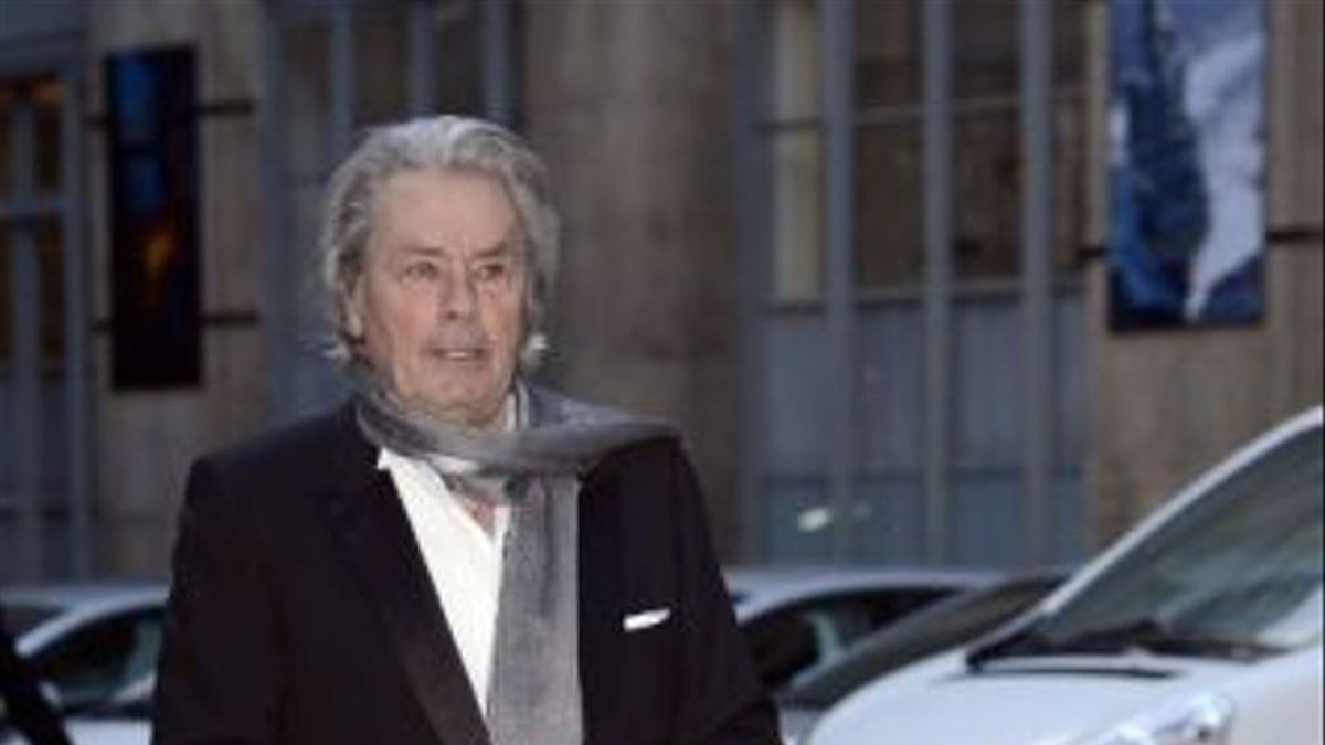 Cannes homenajea a Delon y Jacob dejará las riendas del Festival en 2015